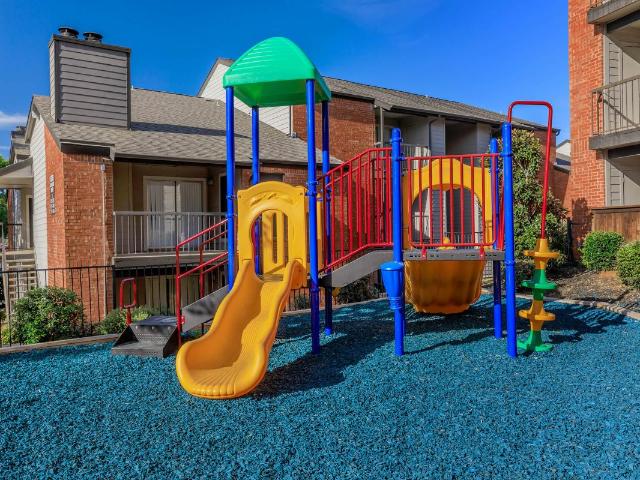 The Woodford 2 Bedroom Apartment for Rent at 6001 Oakland Hills Dr, Fort Worth, TX 76112 Woodhaven