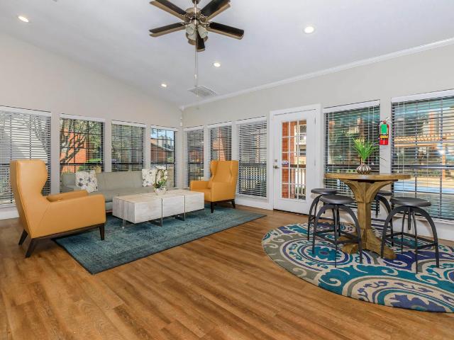 The Woodford 2 Bedroom Apartment for Rent at 6001 Oakland Hills Dr, Fort Worth, TX 76112 Woodhaven