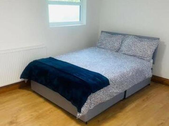 The Woodlands, London, 1 Bedroom House