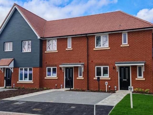 The Woodlands, Sayers Common, 2 Bedroom End