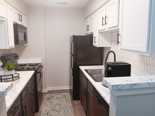 The Woodlands 1 Bedroom Apartment for Rent at 400 Old Grande Blvd, Tyler, TX 75703