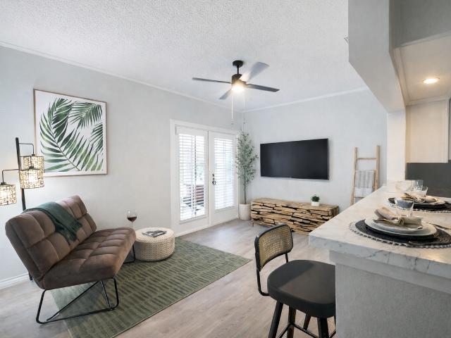 The Woodlands 2 Bedroom Apartment for Rent at 400 Old Grande Blvd, Tyler, TX 75703