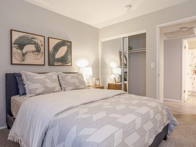 THE WOODS 2 Bedroom Apartment for Rent at 6413 Tupelo Dr, Citrus Heights, CA 95621