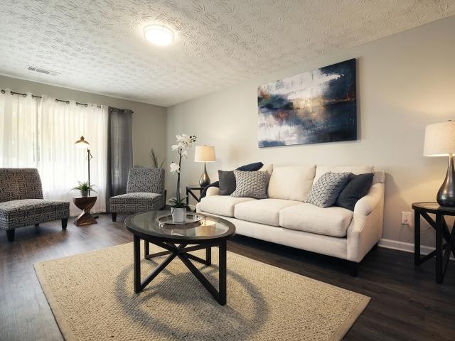 The Woods At Peppertree 3 Bedroom Apartment for Rent at 3321 Peppertree Cir, Decatur, GA 30034