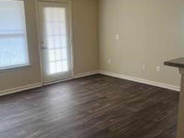 THE WOODS AT WALKER PARK 3 Bedroom Apartment for Rent at 690 Fourth St, Athens, GA 30601