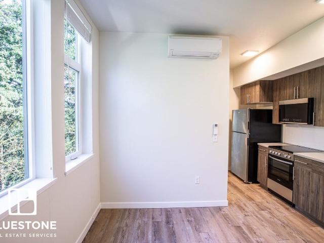 The Woods on Marquam Hill 1 Bedroom Apartment for Rent at 1311 Sw Gibbs St, Portland, OR 97239 Homestead