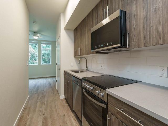 The Woods on Marquam Hill 1 Bedroom Apartment for Rent at 1311 Sw Gibbs St, Portland, OR 97239 Homestead