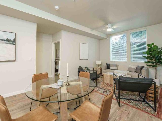 The Woods on Marquam Hill 2 Bedroom Apartment for Rent at 1311 Sw Gibbs St, Portland, OR 97239 Homestead