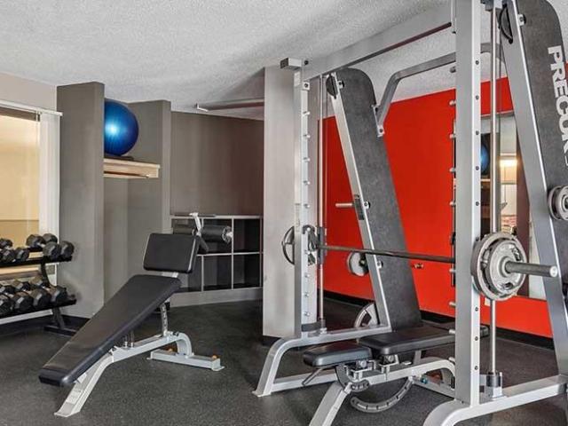 The Woods of Burnsville Apartments 3 Bedroom Apartment for Rent at 14701 Portland Ave S, Burnsville, MN 55306