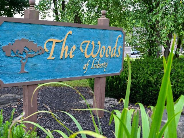 The Woods of Liberty Studio Apartment for Rent at 4151 Logan Gate Rd, Youngstown, OH 44505