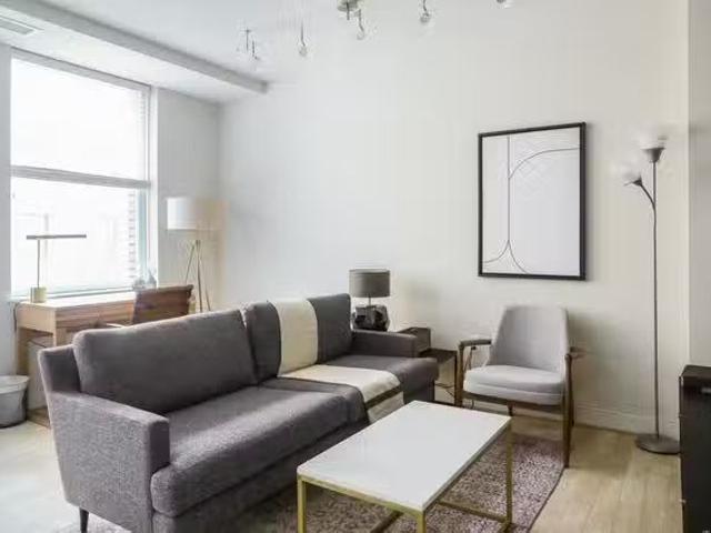 The Woodward, 733 15th St NW, Northwest Washington 1 Bedroom.