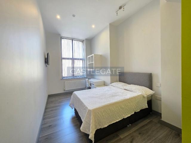 The Works, Half Moon Street, Huddersfield HD1, Room to rent, £475 pcm | PrimeLocation