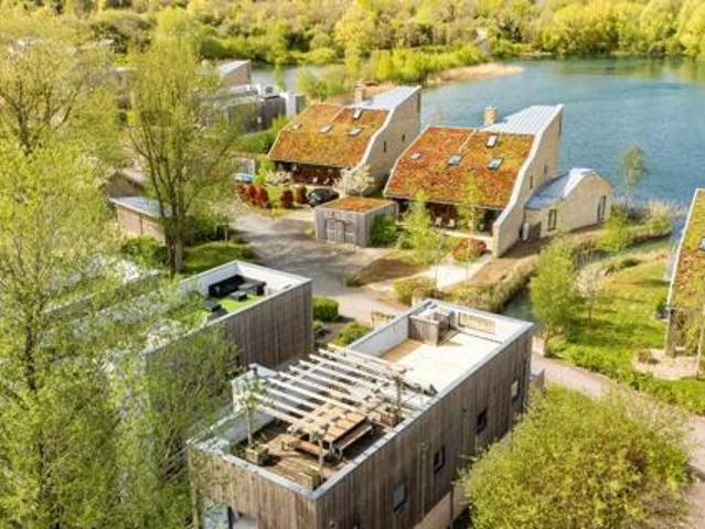 The Water Garden,,lower Mill Lane, 4 Bedroom Detached