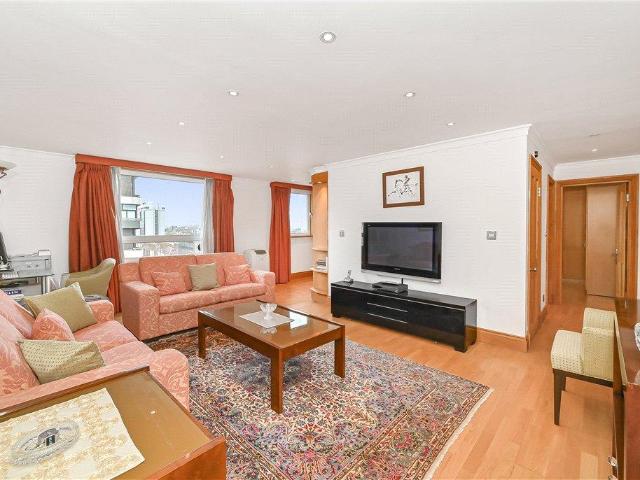 The Water Gardens, London 1 bed apartment to rent £3,683 pcm £850 pw