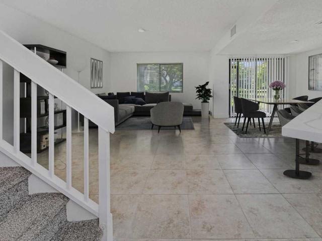 The Waves Apartments 3 Bedroom Apartment for Rent at 9000 Nw 9th St, Plantation, FL 33324