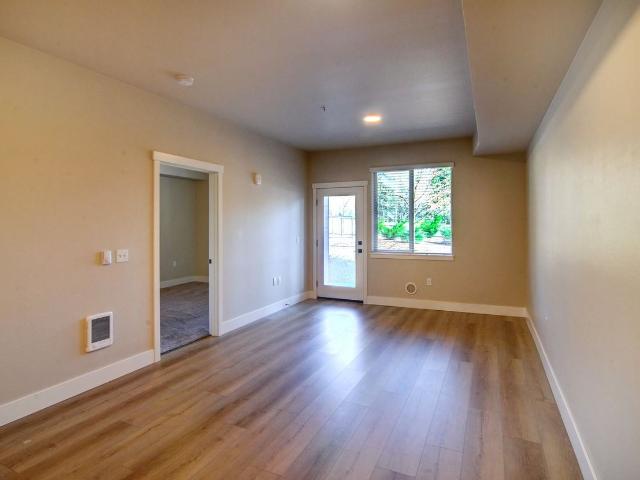 The Wayne Apartments 2 Bedroom Apartment for Rent at 13850 Se 180th St, Renton, WA 98058