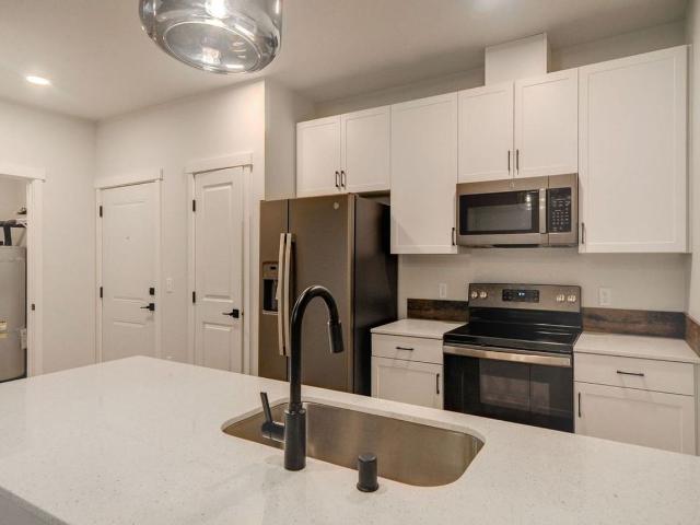 The Wayne Apartments 2 Bedroom Apartment for Rent at 13850 Se 180th St, Renton, WA 98058