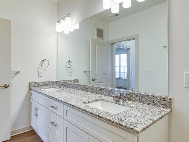 The Walker Virginia Center 2 Bedroom Apartment for Rent at 10600 Livy Ln, Glen Allen, VA 23059