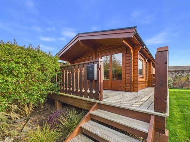 The Walled Garden, Henley Road, 2 Bedroom Lodge