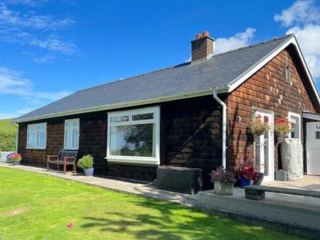 The Warren, Dol y bont, 3 Bedroom Bungalow