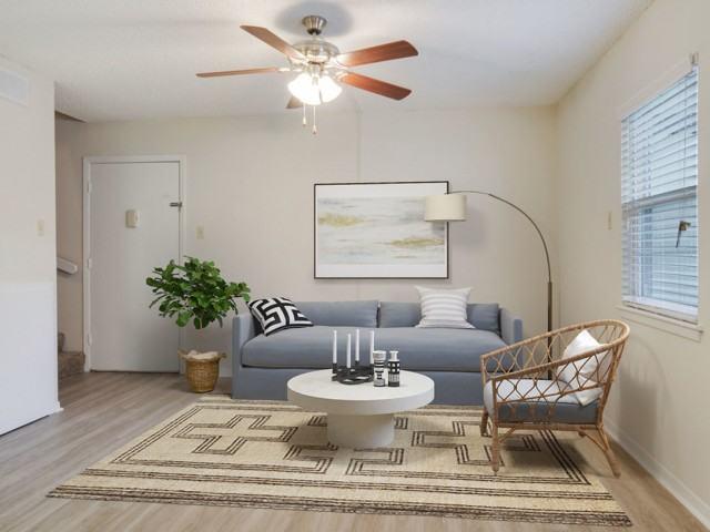 The Warwick Utilities Included 1 Bedroom Apartment for Rent at 8001 Jefferson Hwy, Baton Rouge, LA 70809 Mid City South