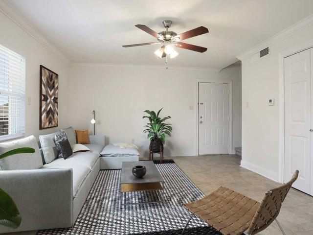 The Warwick Utilities Included 1 Bedroom Apartment for Rent at 8001 Jefferson Hwy, Baton Rouge, LA 70809 Mid City South