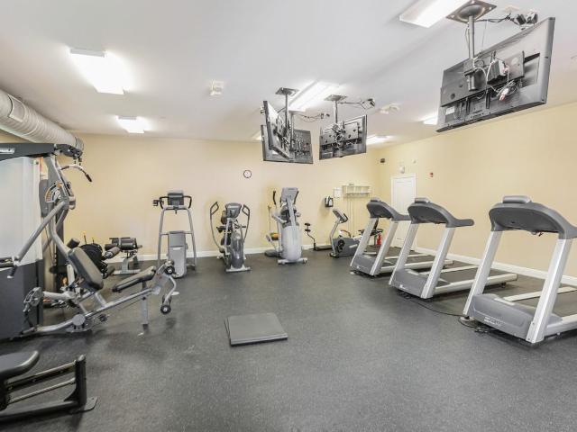 The Warwick Utilities Included 2 Bedroom Apartment for Rent at 8001 Jefferson Hwy, Baton Rouge, LA 70809 Mid City South