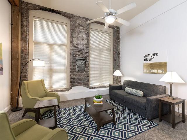 The Washburn 1 Bedroom Apartment for Rent at 60 S Main St, Memphis, TN 38103