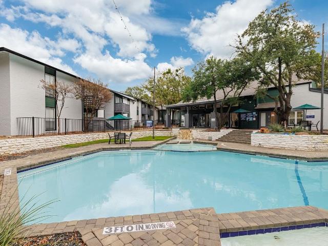 The Washington Apartment Homes 1 Bedroom Apartment for Rent at 707 Washington Dr, Arlington, TX 76011