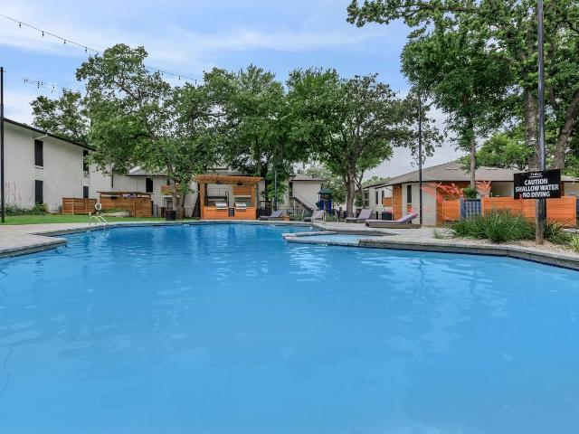 The Washington Apartment Homes 1 Bedroom Apartment for Rent at 707 Washington Dr, Arlington, TX 76011