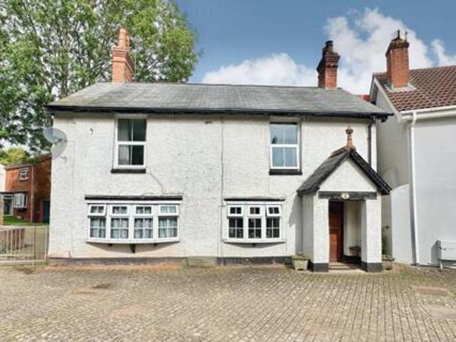 The Well, Rockwell Green, 4 Bedroom Cottage