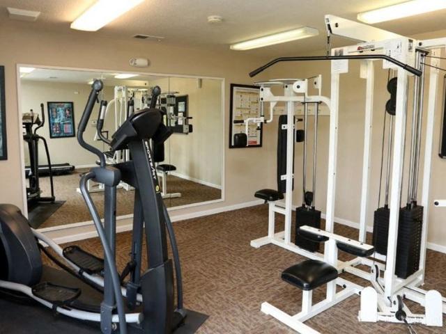 The Westcott 4 Bedroom Apartment for Rent at 6649 Old Boonville Hwy, Evansville, IN 47715