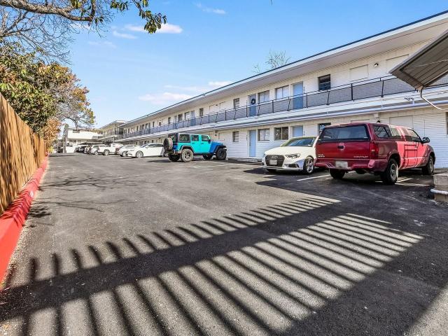 The Westfort at Broadway 1 Bedroom Apartment for Rent at 333 Brahan Boulevard, San Antonio, TX 78215