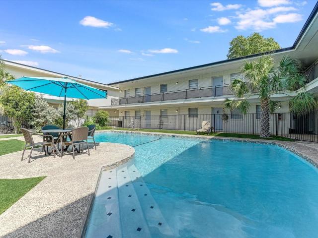 The Westfort at Broadway 2 Bedroom Apartment for Rent at 333 Brahan Blvd, San Antonio, TX 78215