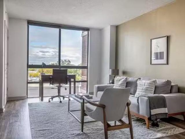 The Whitney, 7707 Wisconsin Ave, Bethesda 1 Bedroom 1 Bath