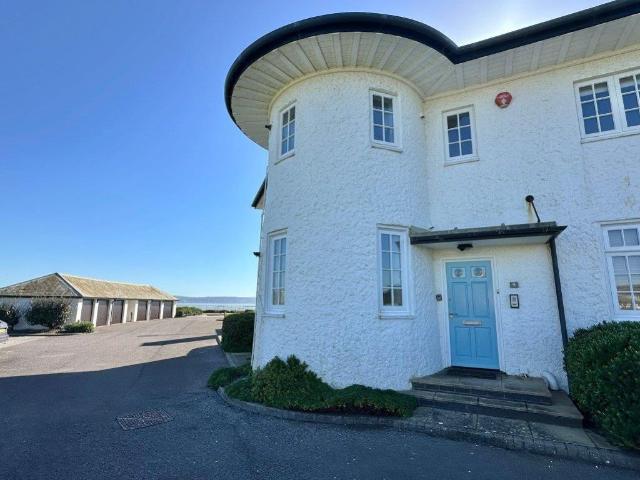 The White House Westover Road. 2 bed apartment to rent £1,650 pcm £381 pw