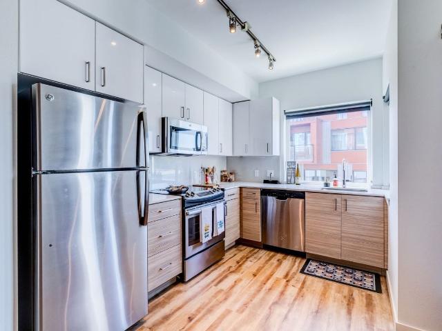 The Wilcox 1 Bedroom Apartment for Rent at 2003 Nw 57th St, Seattle, WA 98107 Adams