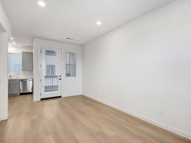 The Willow Townhomes 1 Bedroom Apartment for Rent at 221 N Mountain Ave, Ontario, CA 91762