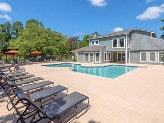 The Willow 1 Bedroom Apartment for Rent at 101 Meadowood St, Greensboro, NC 27409
