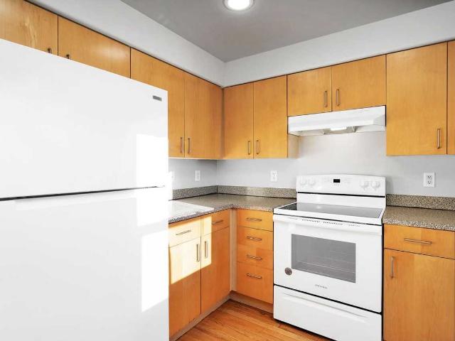 The Willows 3 Bedroom Apartment for Rent at 13515 Se Holgate Blvd, Portland, OR 97236 Powellhurst Gilbert
