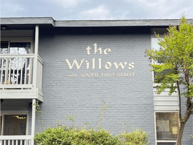 The Willows Apartments