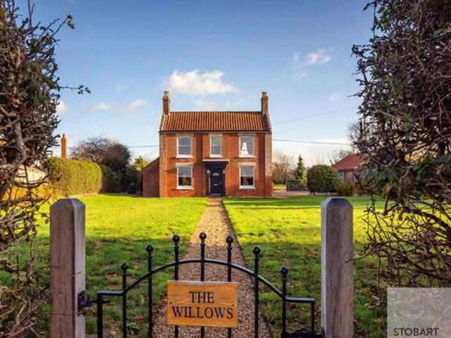 The Willows, Church Road, 4 Bedroom Detached