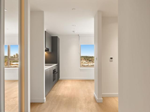 The Wiltern, Dawlish Avenue East Perivale UB6, Studio to rent, £1,725 pcm | PrimeLocation