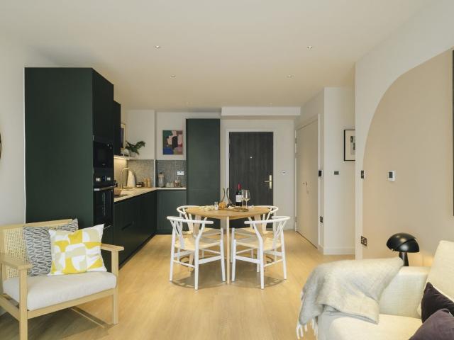 The Wiltern, Dawlish Avenue East Perivale UB6, Studio to rent, £1,730 pcm | PrimeLocation