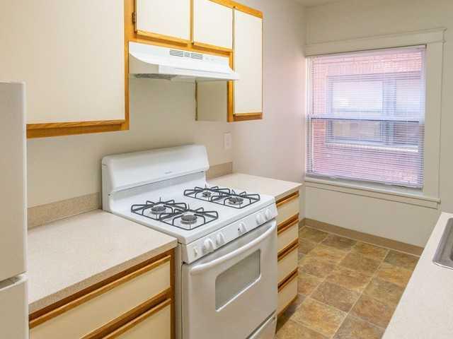 The Winston Apartments 2 Bedroom Apartment for Rent at 1709 Sw Morrison St, Portland, OR 97205 Goose Hollow
