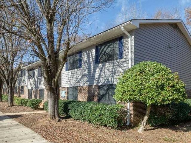 The Wren 3 Bedroom Apartment for Rent at 460 E Blackstock Rd, Spartanburg, SC 29301