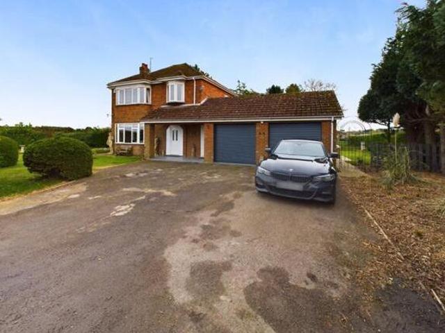 The Wroe, Emneth, 3 Bedroom Detached