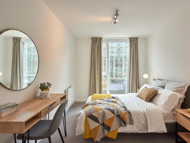 The Wullcomb, 93 Highcross Street. 1 bed flat to rent £1,270 pcm £293 pw