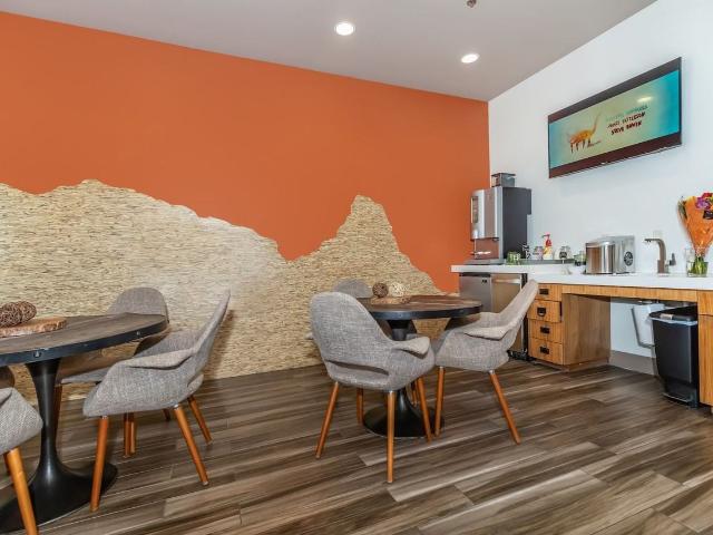 The Wyatt 3 Bedroom Apartment for Rent at 7017 S Buffalo Dr, Las Vegas, NV 89113