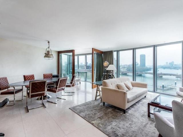 The Tower, 1 St George Wharf, London SW8 3 bed apartment to rent £7,700 pcm £1,777 pw